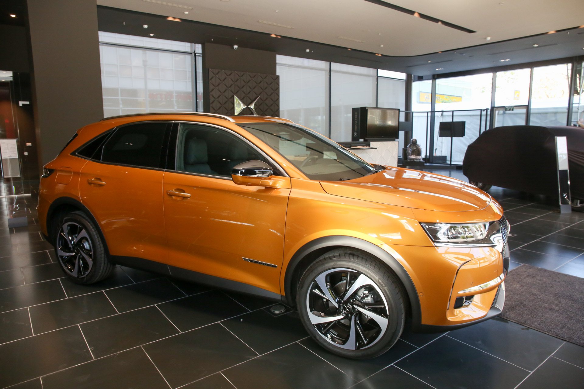 פרימיום צרפתי: DS7 קרוסבק מושק בישראל - TheCar חדשות רכב ותחבורה