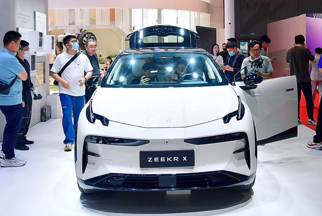 זיקר החלה למסור את דגם X. בקרוב בישראל - TheCar חדשות רכב ותחבורה